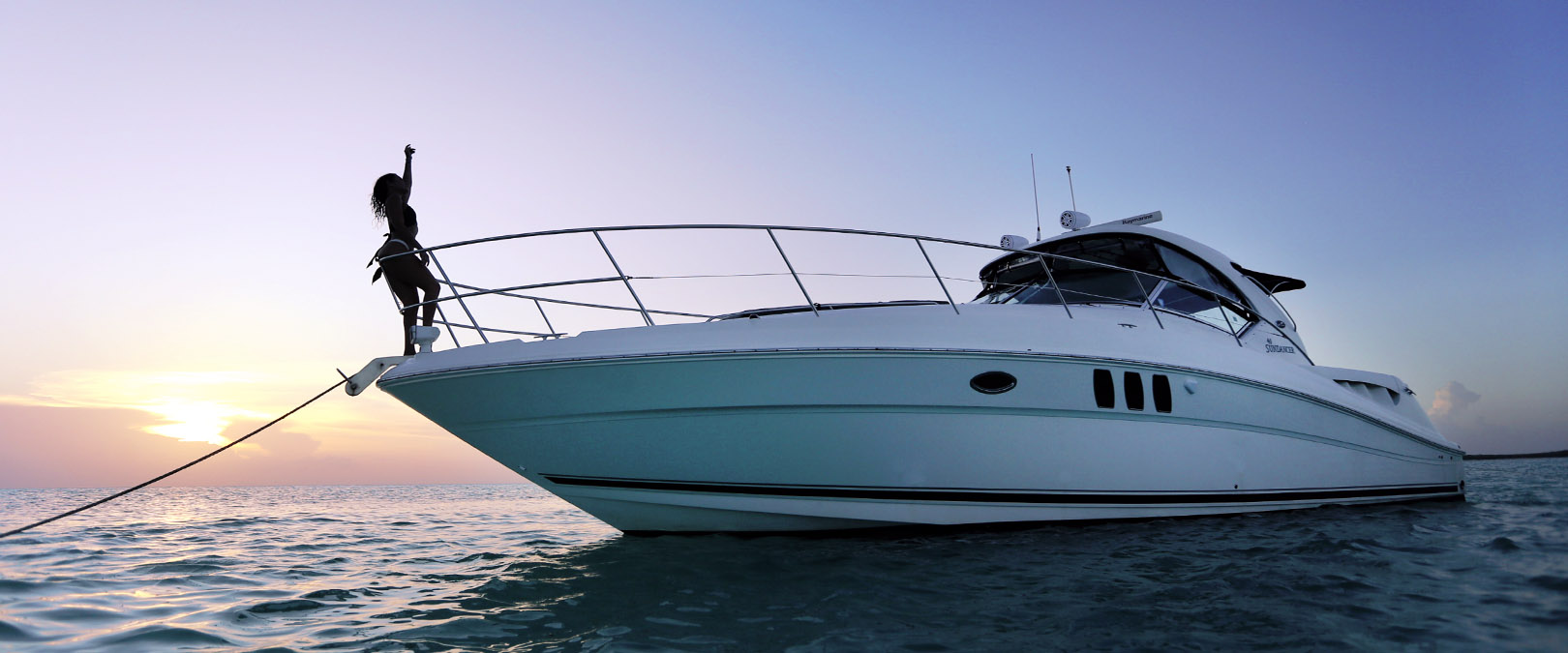 Deluxe Private Boat Tours | Boats, power yachts and sailing catamarans.